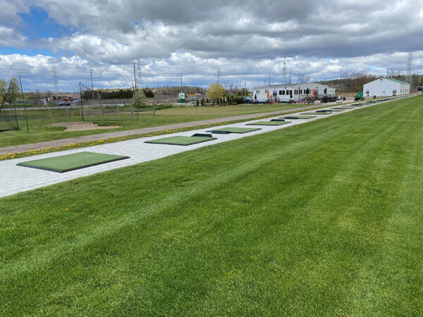 Oakville Driving Range, near Burlington, Milton and Mississauga : Tee ...